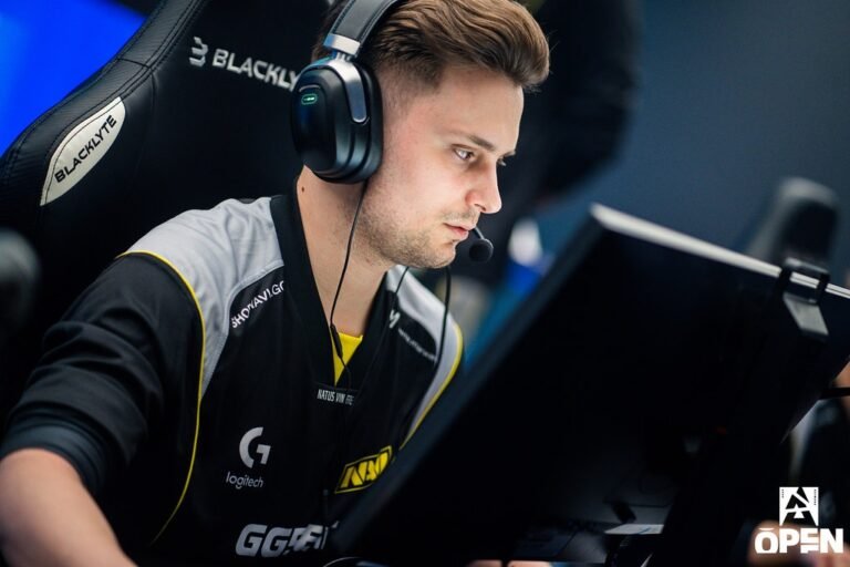 NAVI Secures First CS2 Trophy of 2025 at StarLadder StarSeries Fall in ...